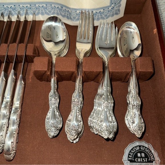 Kitchen | Vtg Wm Rogers Extra Silver Plate Beverly Manor 75 Piece ...